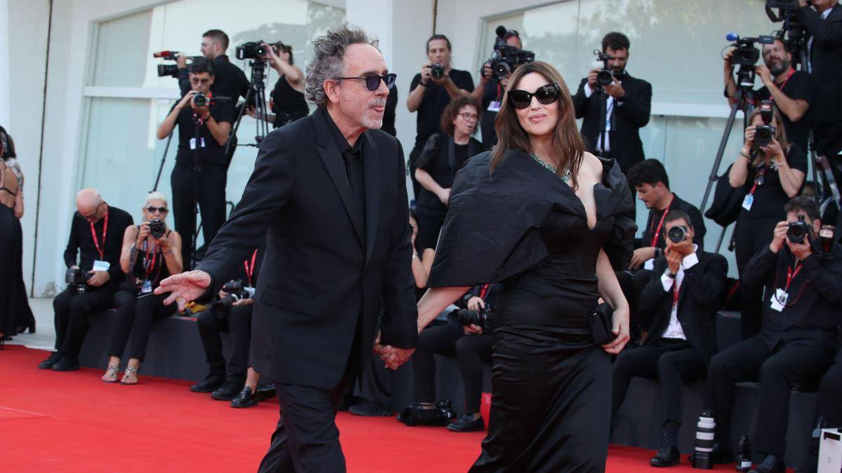 El Inesperado Adiós De Tim Burton Y Monica Bellucci: ¿qué Llevó A La ...
