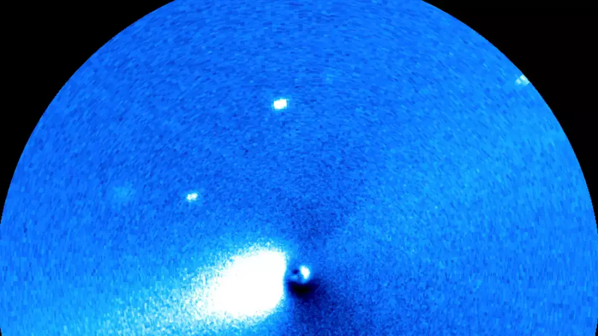 Imágenes Sorprendentes Sugieren Que El Cometa 3I/ATLAS No Se Desintegró ...